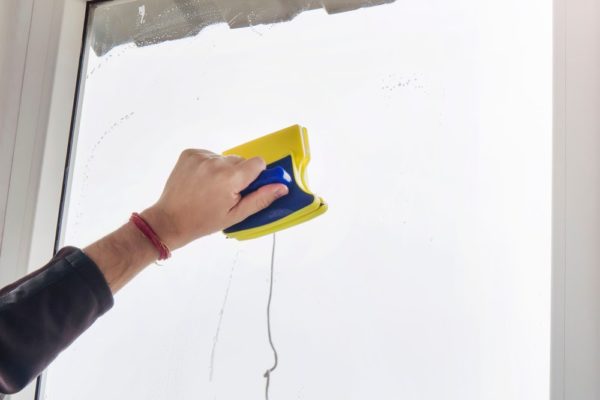How to Clean Outside Windows From Inside - 5 Best Ways!